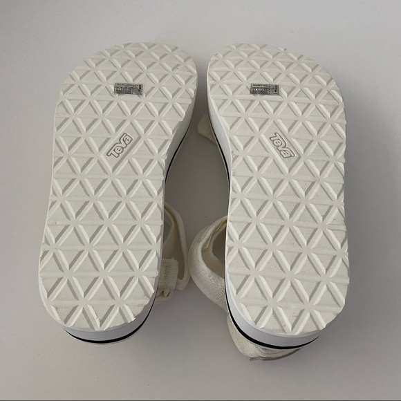 Teva | Shoes | Teva Flatform Universal Mesh Print Sandals White | Poshmark
